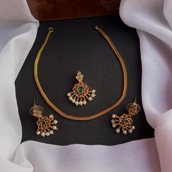 Kemp Flowers Attigai Cum Neck Set (Mini Size Detachable Dollar) – KS Jewels